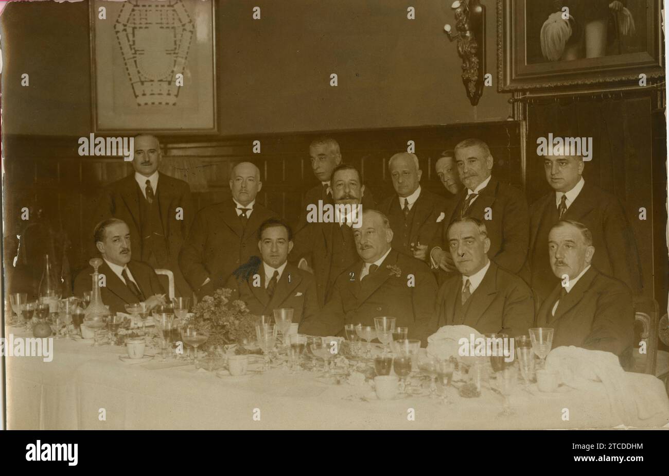 04/10/1924. Madrid. Un repas artistique, dont les convives sont le ...