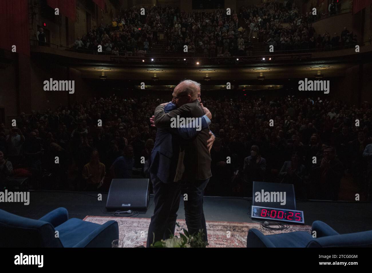 7 décembre 2023 : Sir Patrick Stewart parle de son nouveau mémoire ...