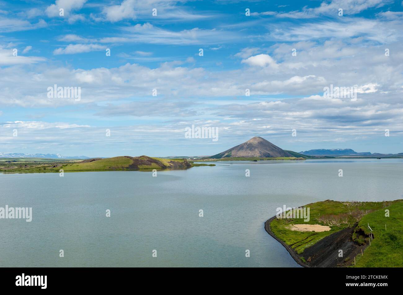 Myvatn lake Banque de photographies et d’images à haute résolution - Alamy