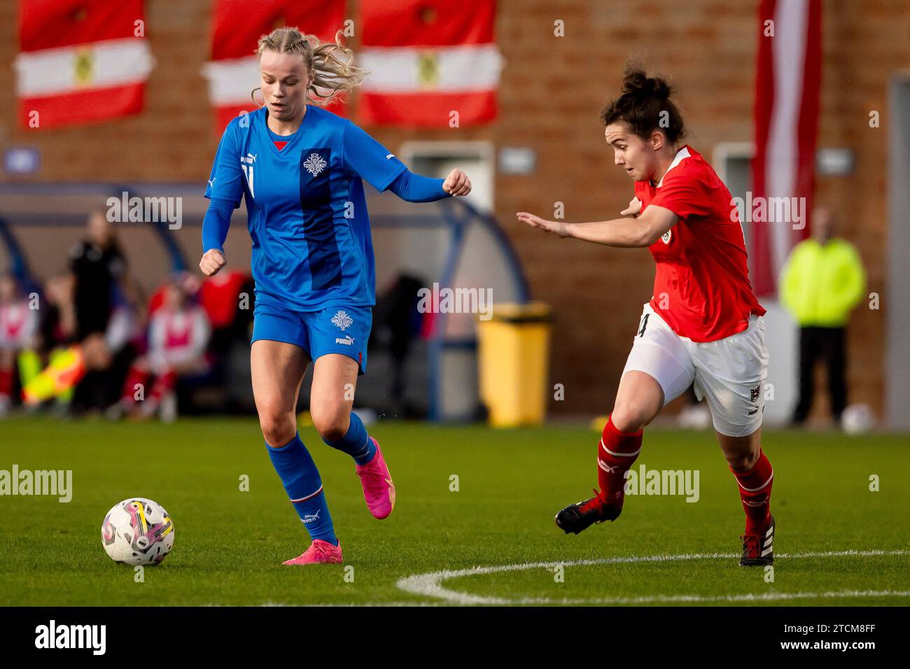 Futbol Salou Sports Center SALOU, ESPAGNE - DÉCEMBRE 4 : Snaedis ...