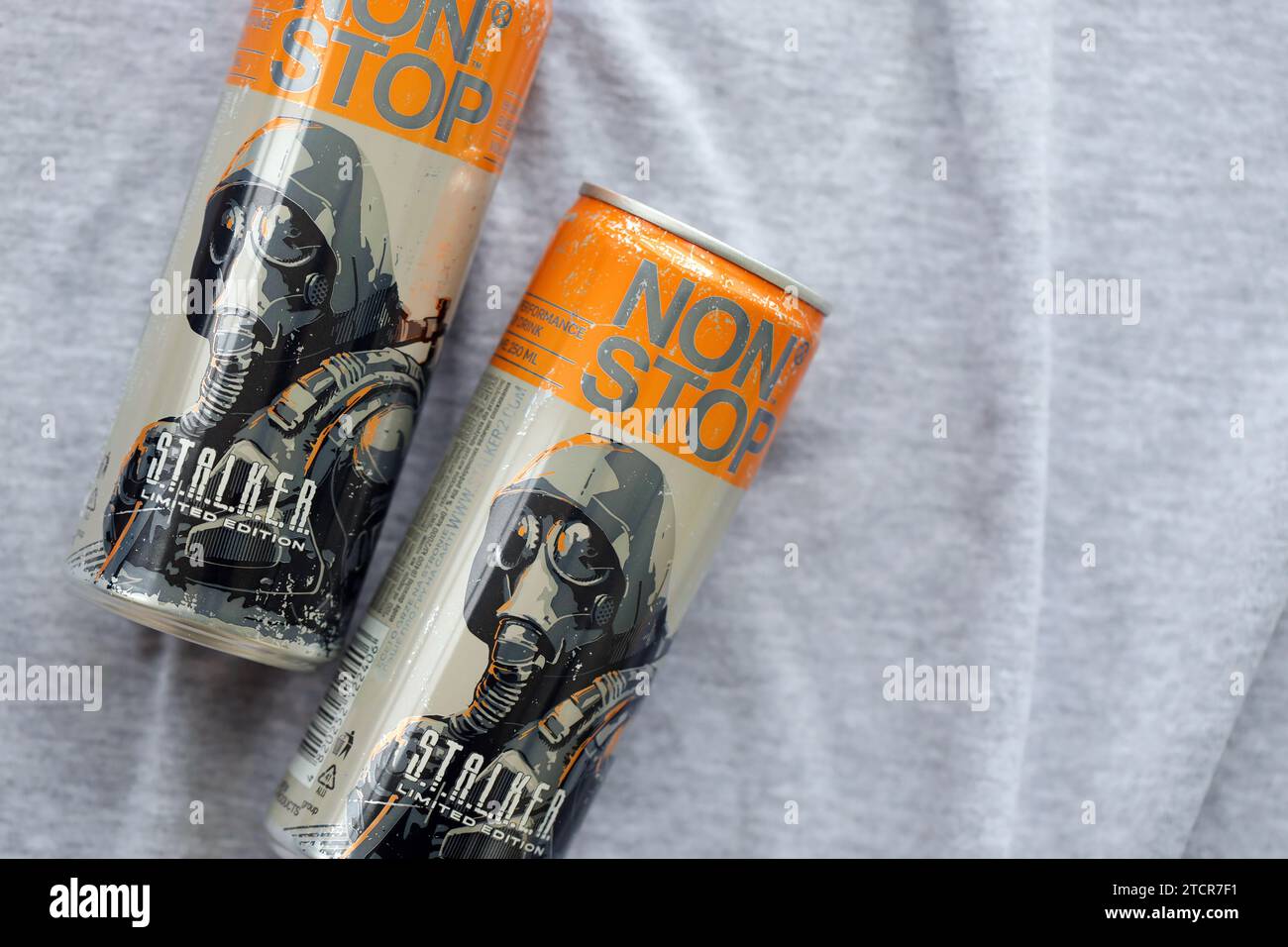 KIEV, UKRAINE - 31 OCTOBRE 2023 boisson énergétique non Stop avec ...