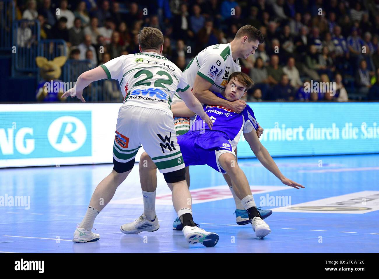 Gummersbach, Deutschland. 13 décembre 2023. Erik Persson (Frisch Auf ...