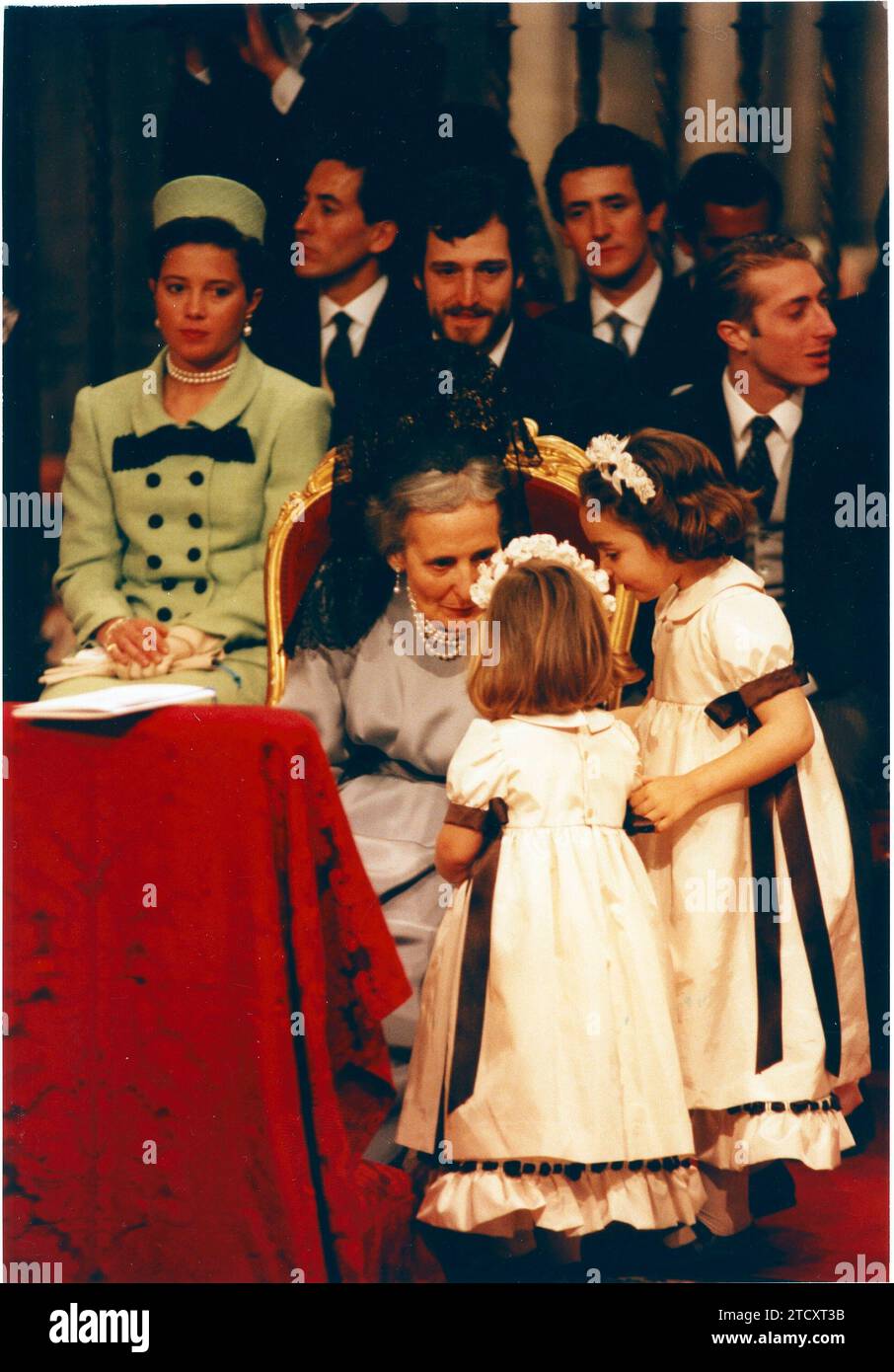 Séville, le 18 mars 1995. Mariage de l'Infanta Elena et Jaime de ...