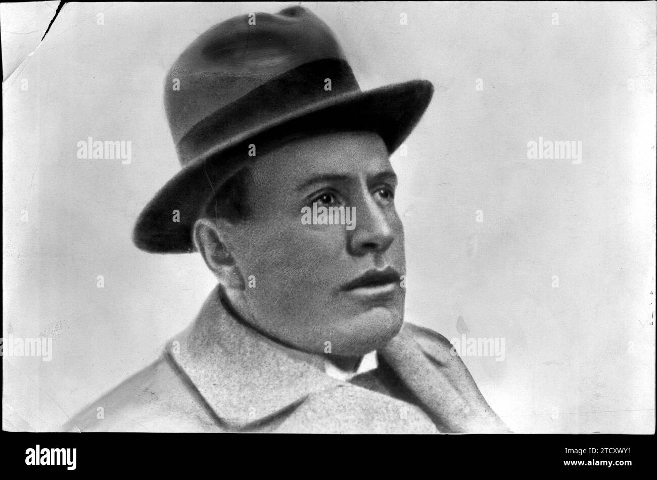 Benito mussolini portrait Banque de photographies et d’images à haute ...