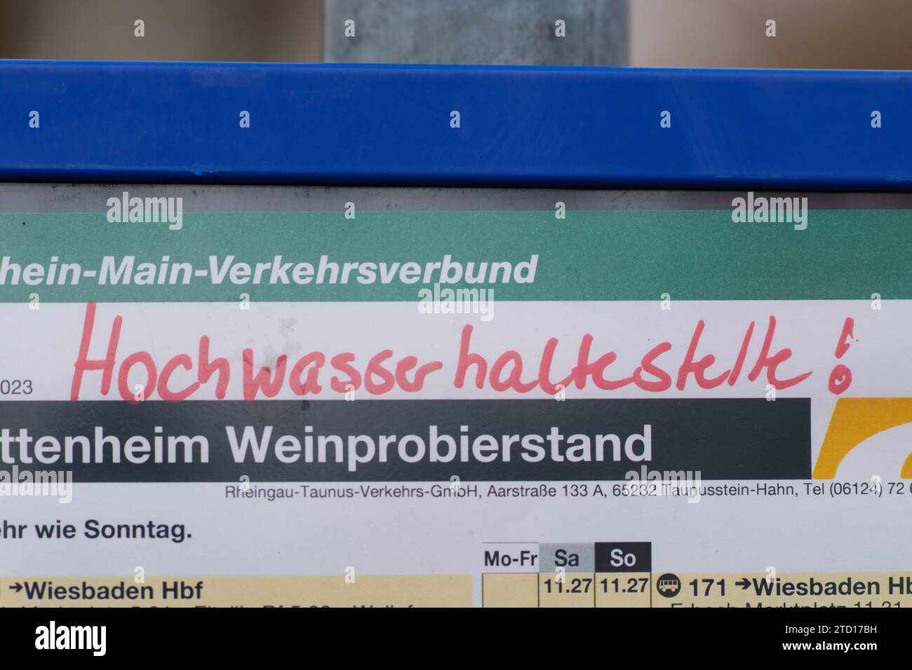 15 décembre 2023, Hesse, Oestrich-Winkel : RMV a mis en place un «arrêt ...
