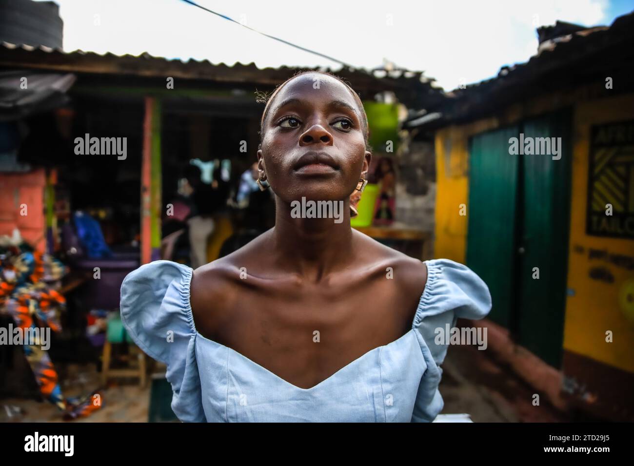 Catherine Atieno, mannequin de 22 ans, porte sa tenue conçue par ...