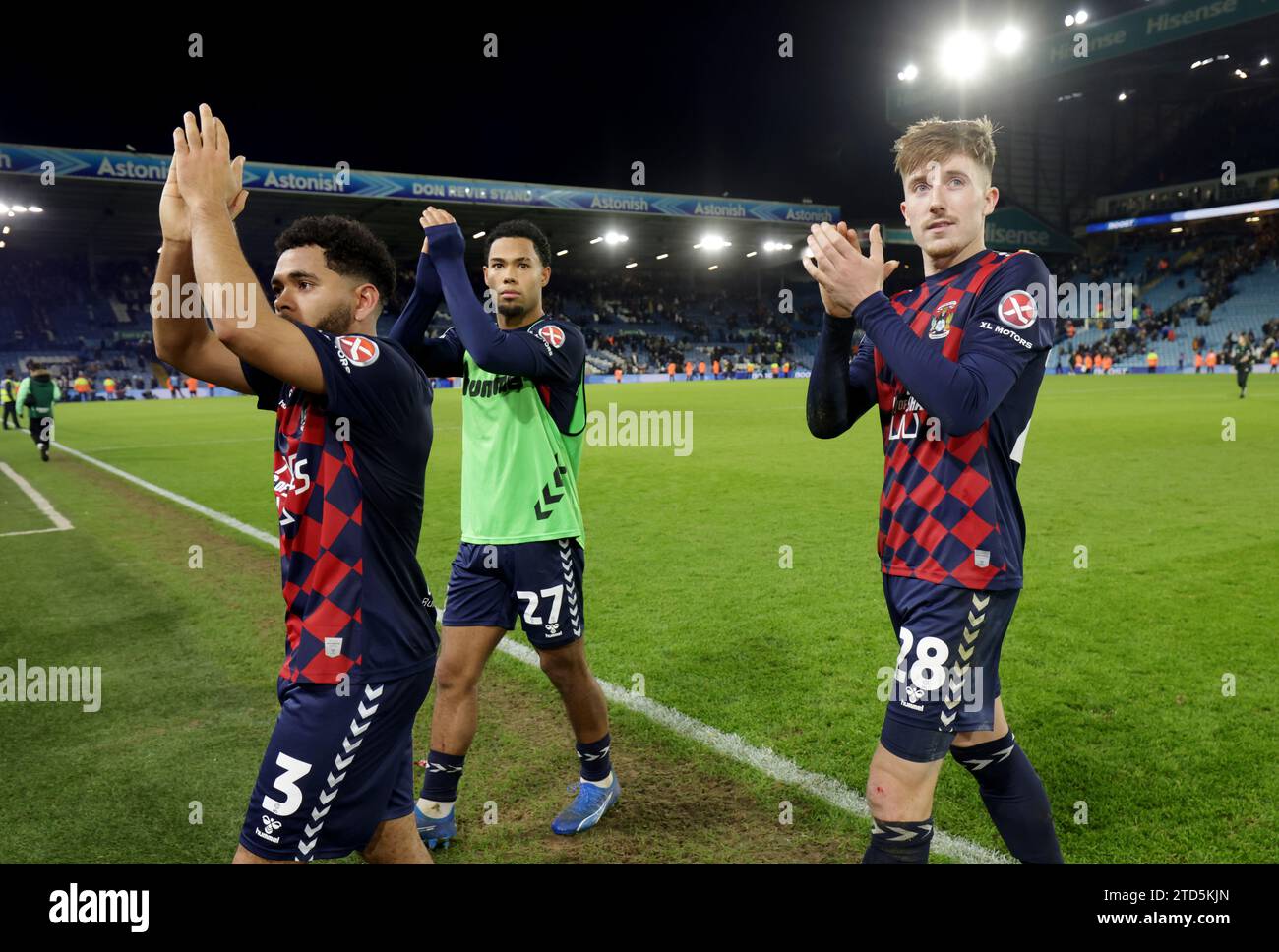(De gauche à droite) Jay Dasilva, Milan van Ewijk et Josh Eccles de ...
