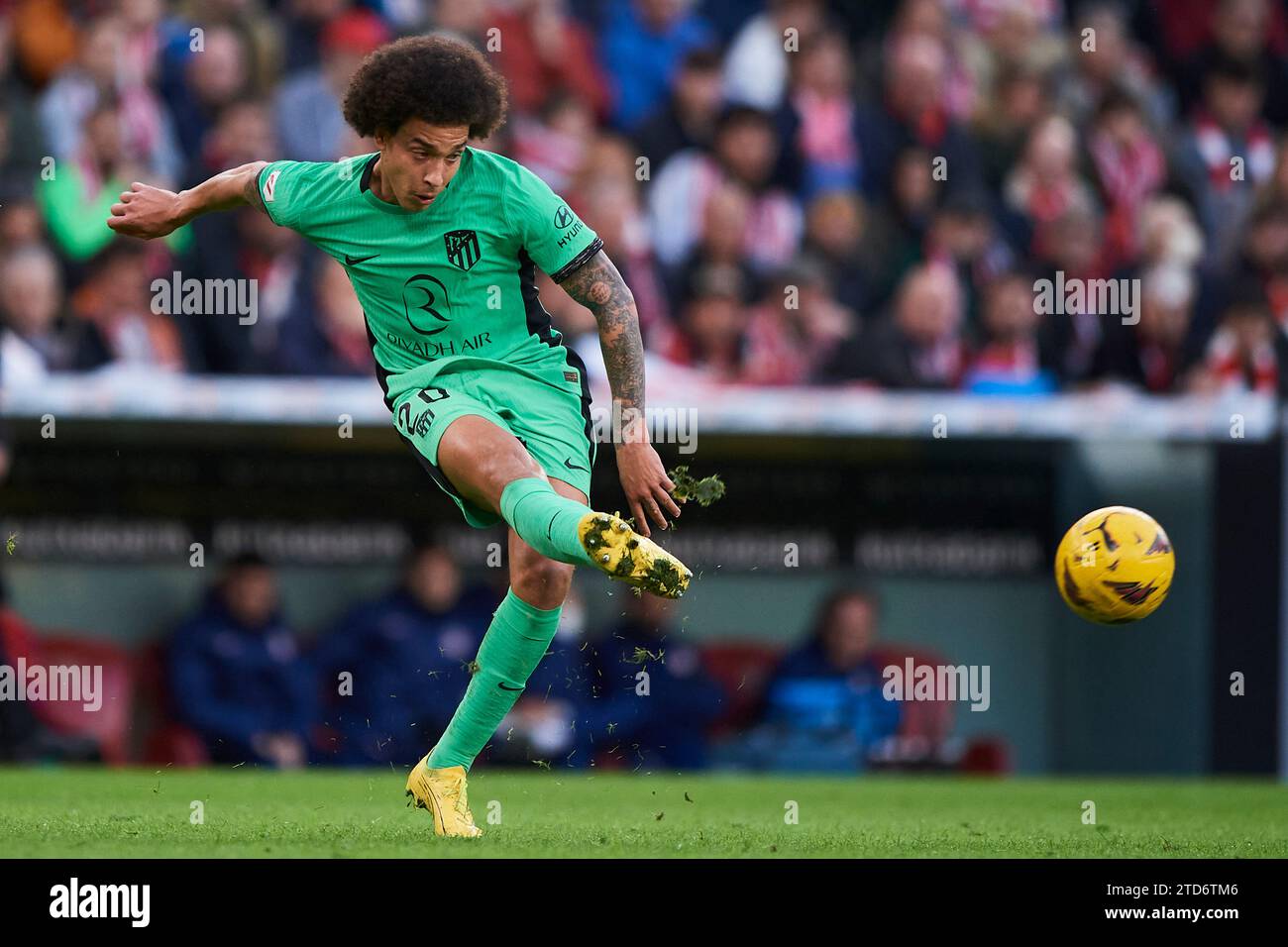 Bilbao, Vizcaya, Espagne. 16 décembre 2023. Axel Witsel de l'Atletico de Madrid en action lors ...