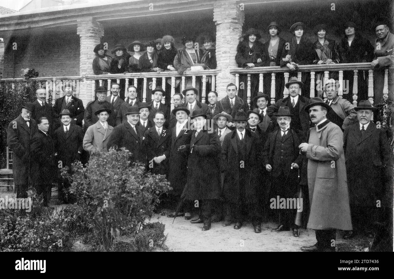 04/01/1922. Toledo. Chez El Greco. Les artistes distingués María ...