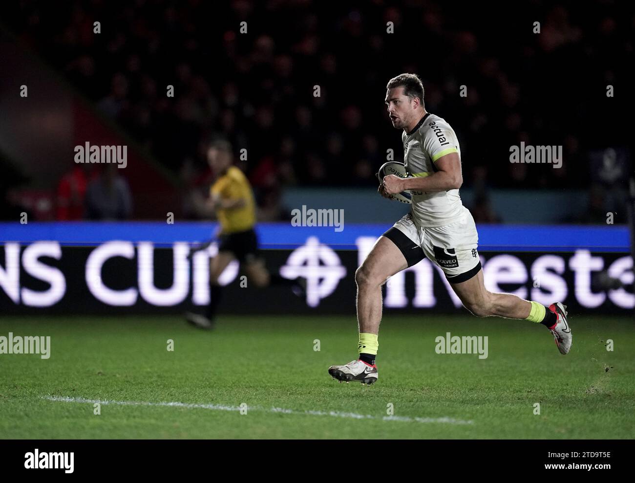 Pierre-Louis Barassi, du Stade Toulousain, marque un essai lors du ...