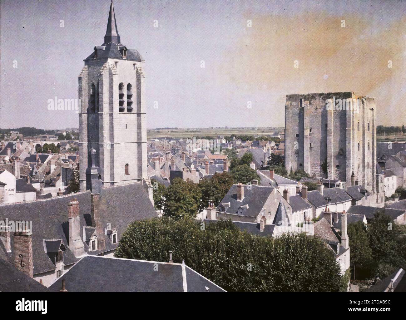 Beaugency, France vue panoramique de la ville depuis le clocher du ...