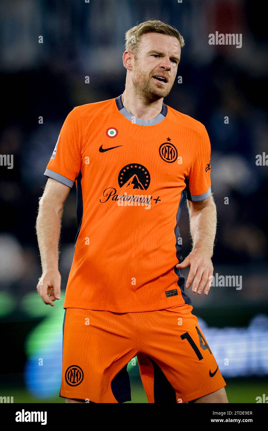 Davy Klaassen, le milieu de terrain néerlandais de l’Inter, gesticule ...