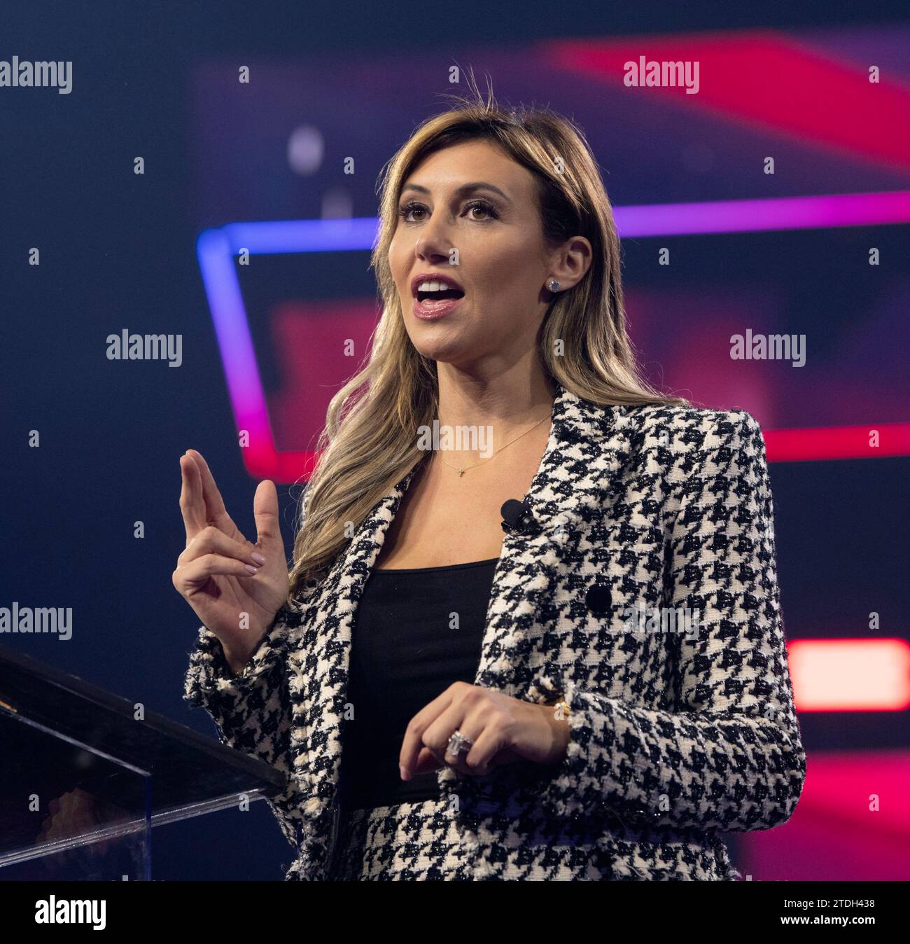 Alina habba Banque de photographies et d’images à haute résolution - Alamy
