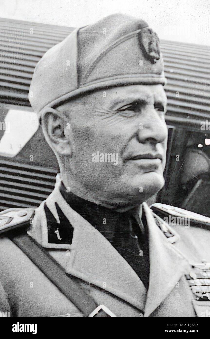 Benito mussolini 1939 Banque de photographies et d’images à haute ...