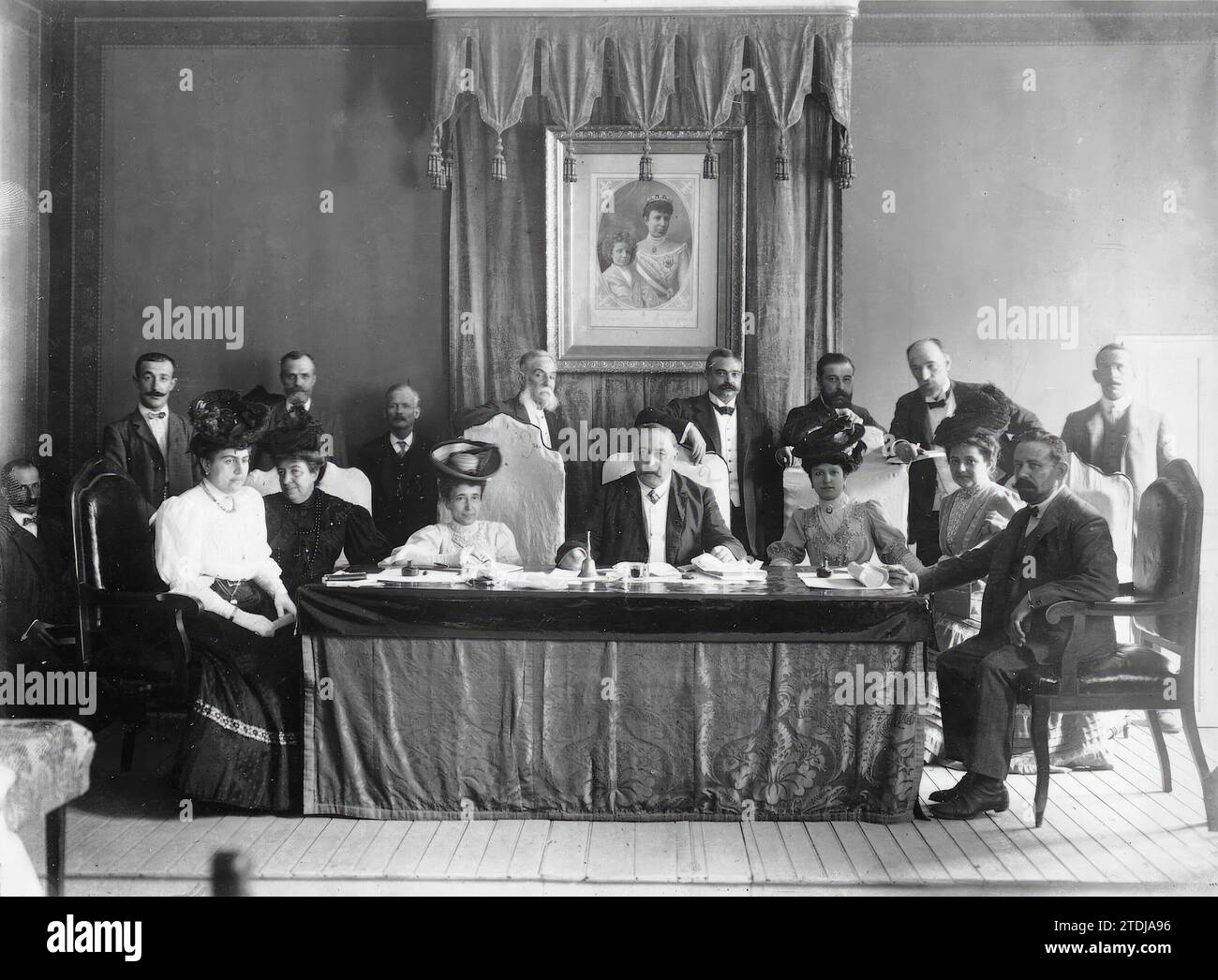 12/31/1905. Madrid. Présidence de la séance de clôture tenue hier matin ...