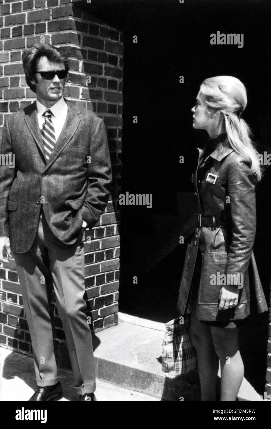 CLINT EASTWOOD et LYN EDGINGTON sur le plateau photo franche à San ...