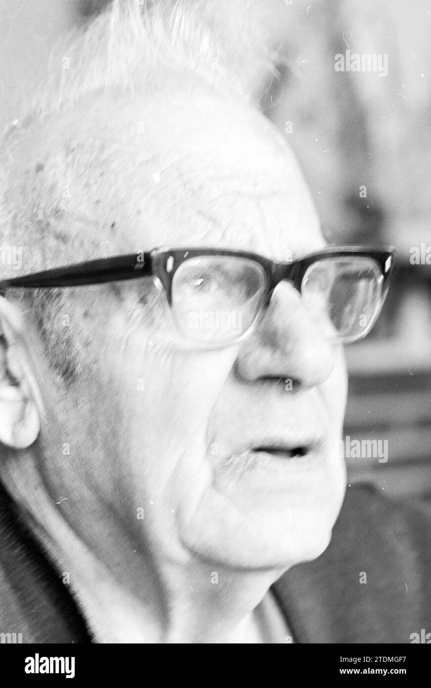 Portrait de George Schilling, IJmuiden, Portraits, 29-12-1976, Whizgle ...