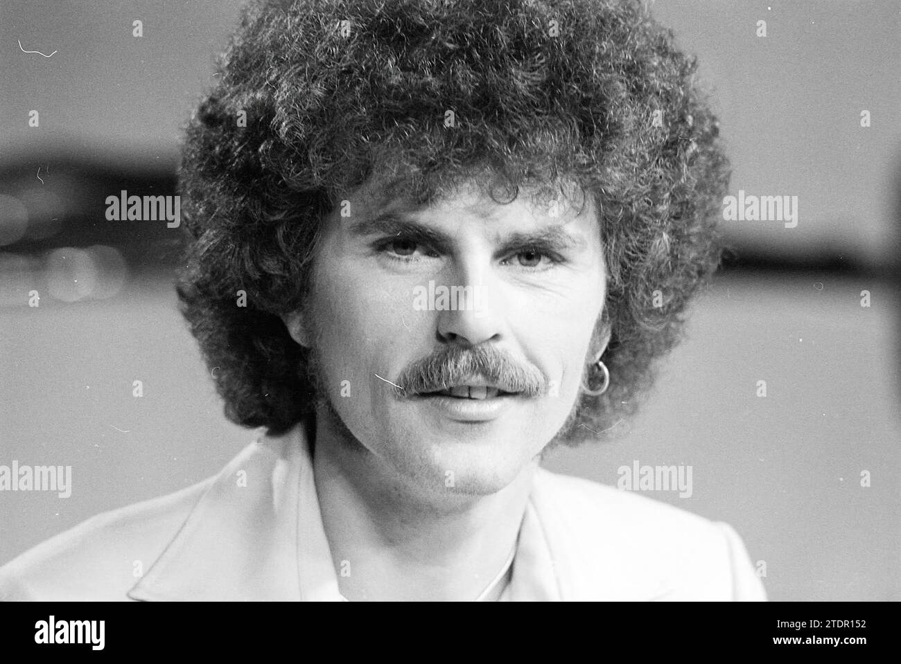 Portraits Robert long, Robert long, 20-01-1977','04-03-1977','08-04 ...