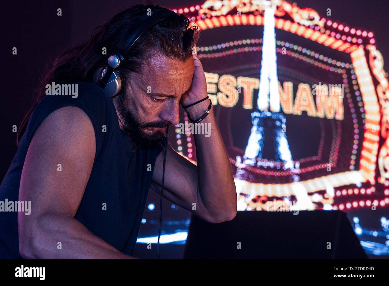 Le Dee jay francais Bob Sinclar en tete d'afiche du Festinam Indoors ...