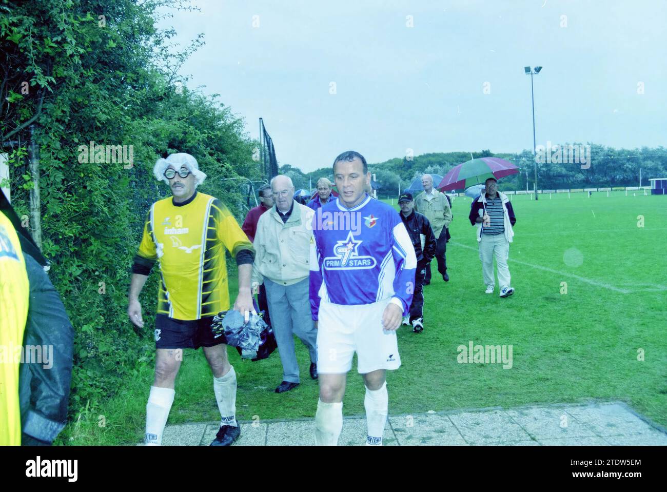 Oud stormvogels Banque de photographies et d’images à haute résolution ...