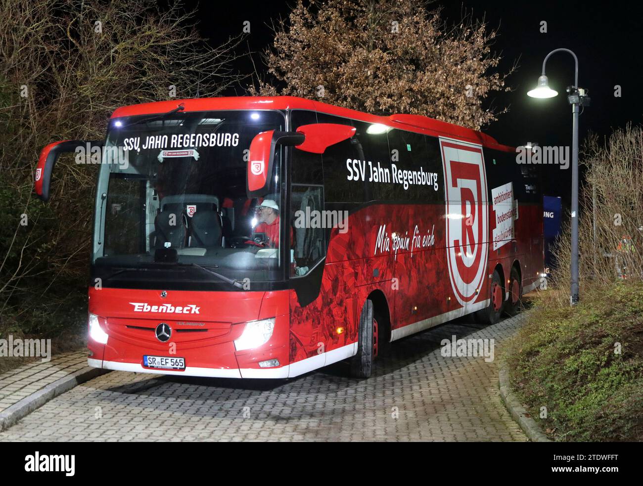 Le bus mannschafts Banque de photographies et d’images à haute ...