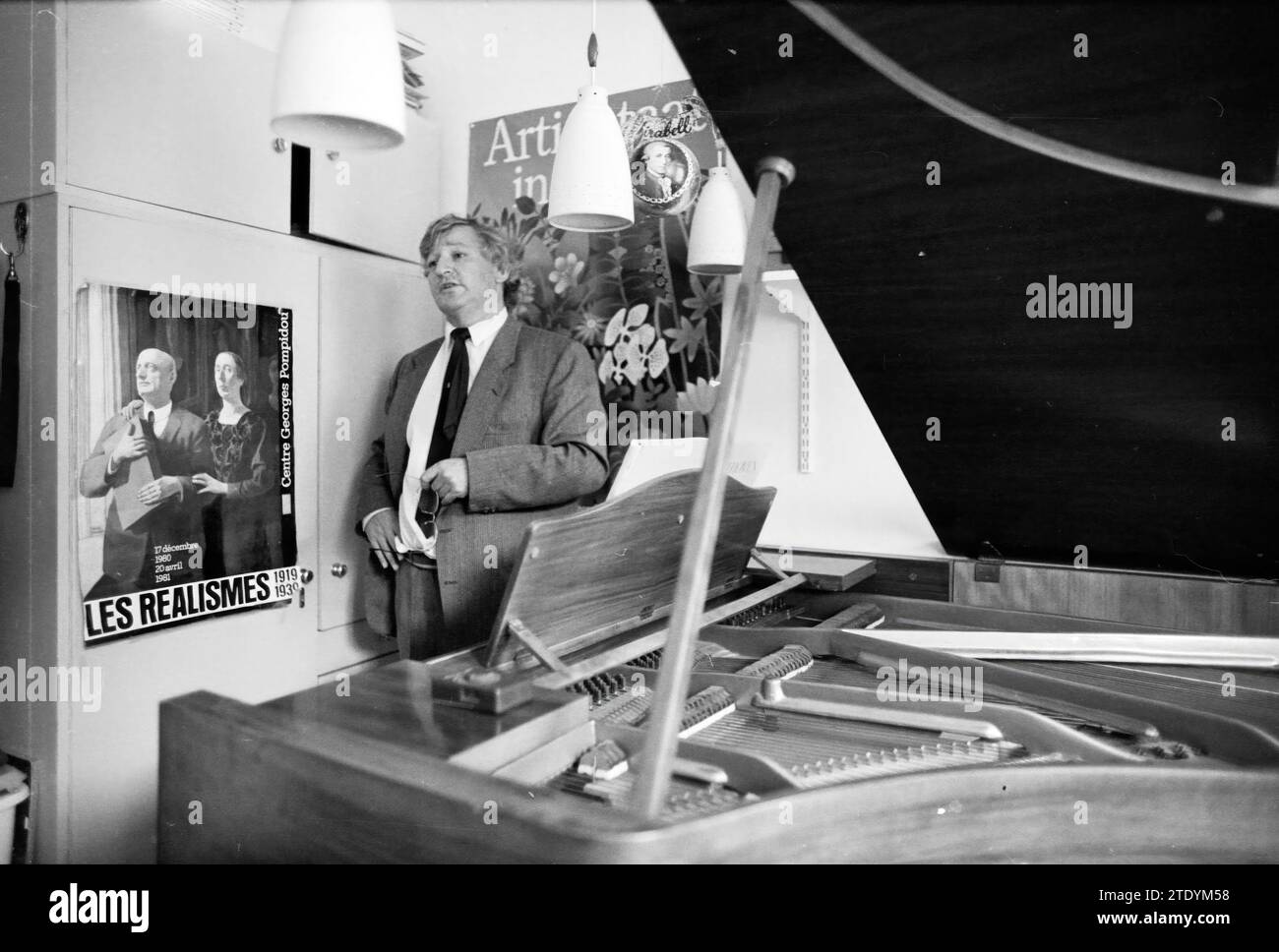 M. Julius Visjager reporter Daily invisible Amsterdam, Personen ...