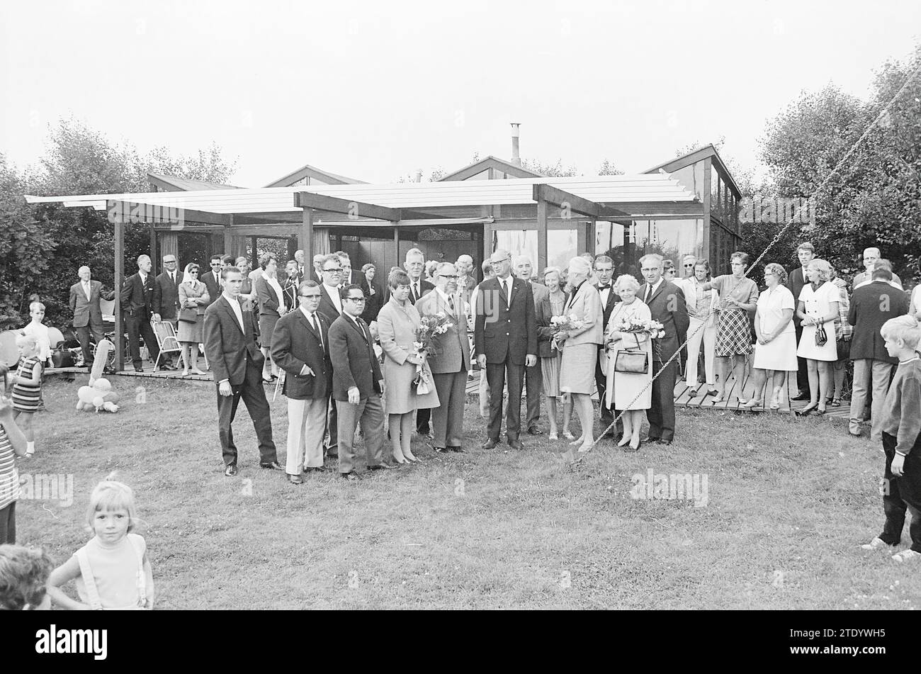 Alderman van Liemt à la cour, Hofjes, 30-08-1969, Whizgle nouvelles du ...