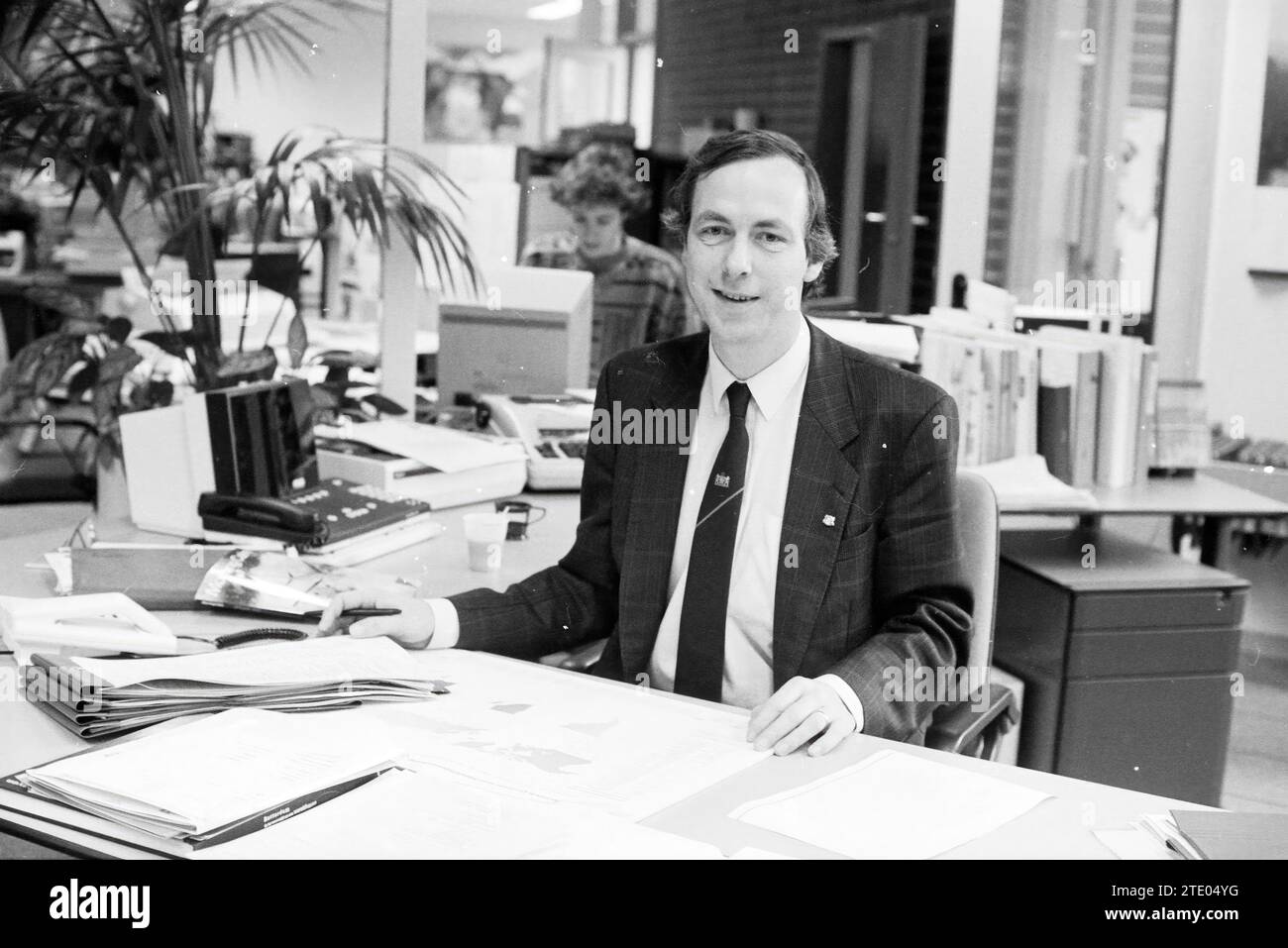 M. Kees Brouwer KVK, Chambre de commerce et usines, 01-02-1990, Whizgle ...