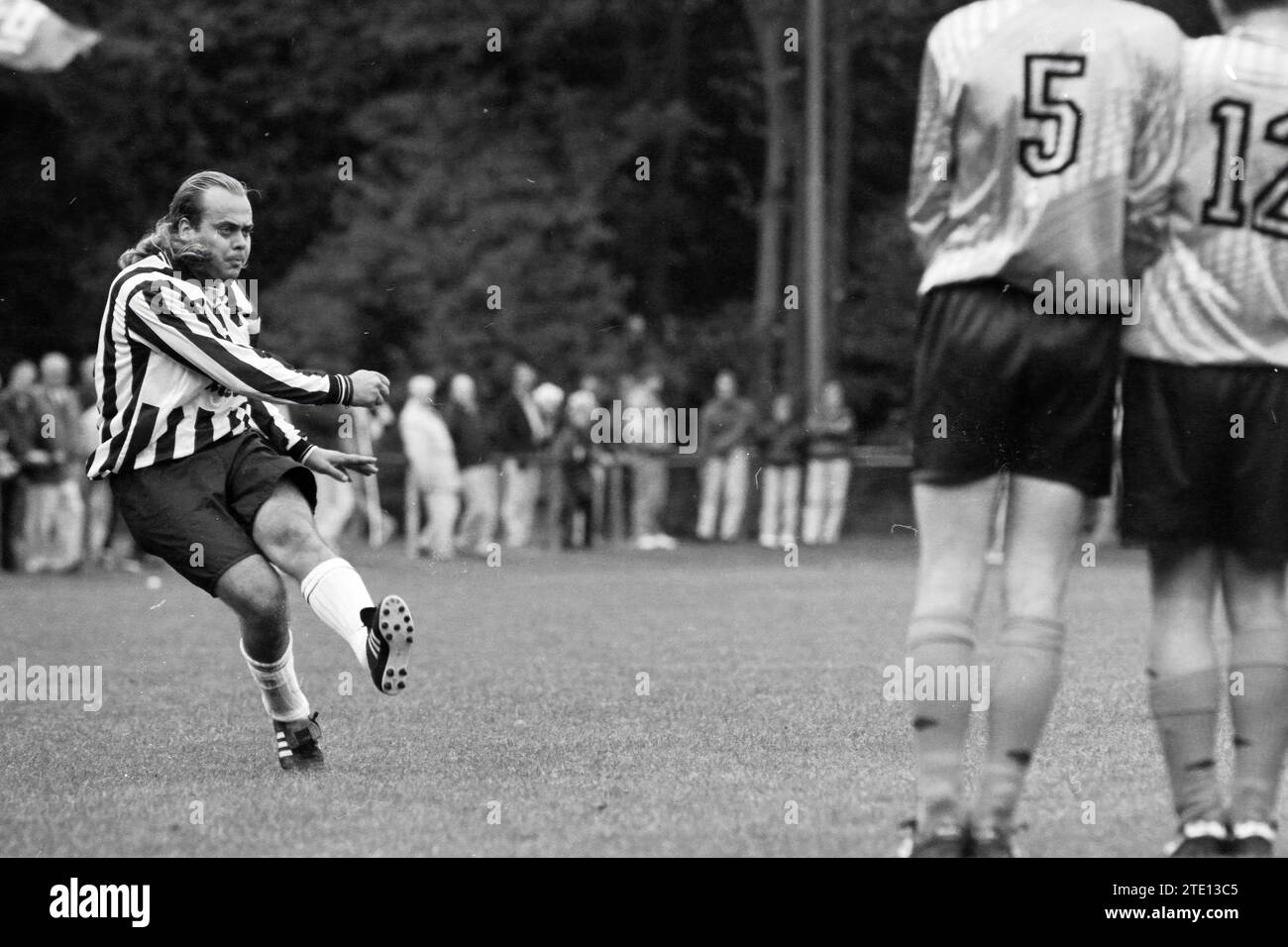 Football : IJmuiden - SIZO, 27-09-1996, Whizgle nouvelles du passé ...