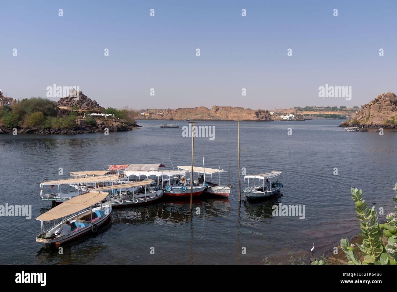 Bateaux pour le temple de Philae, Egypte ces bateaux emmènent les ...