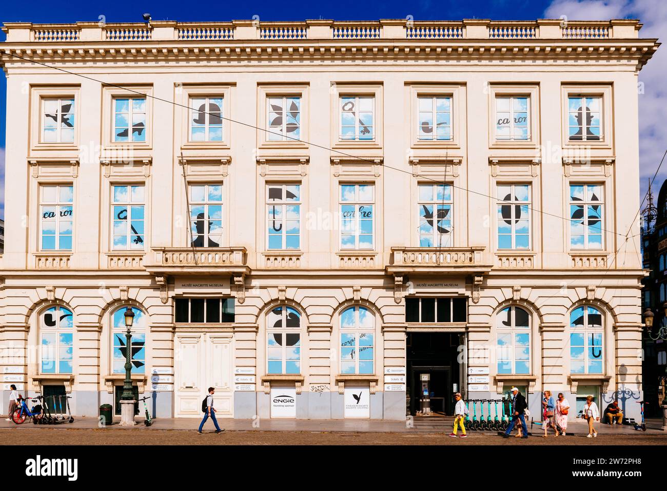 Hôtel du Lotto, maison du Musée Magritte. Le Musée Magritte est un ...