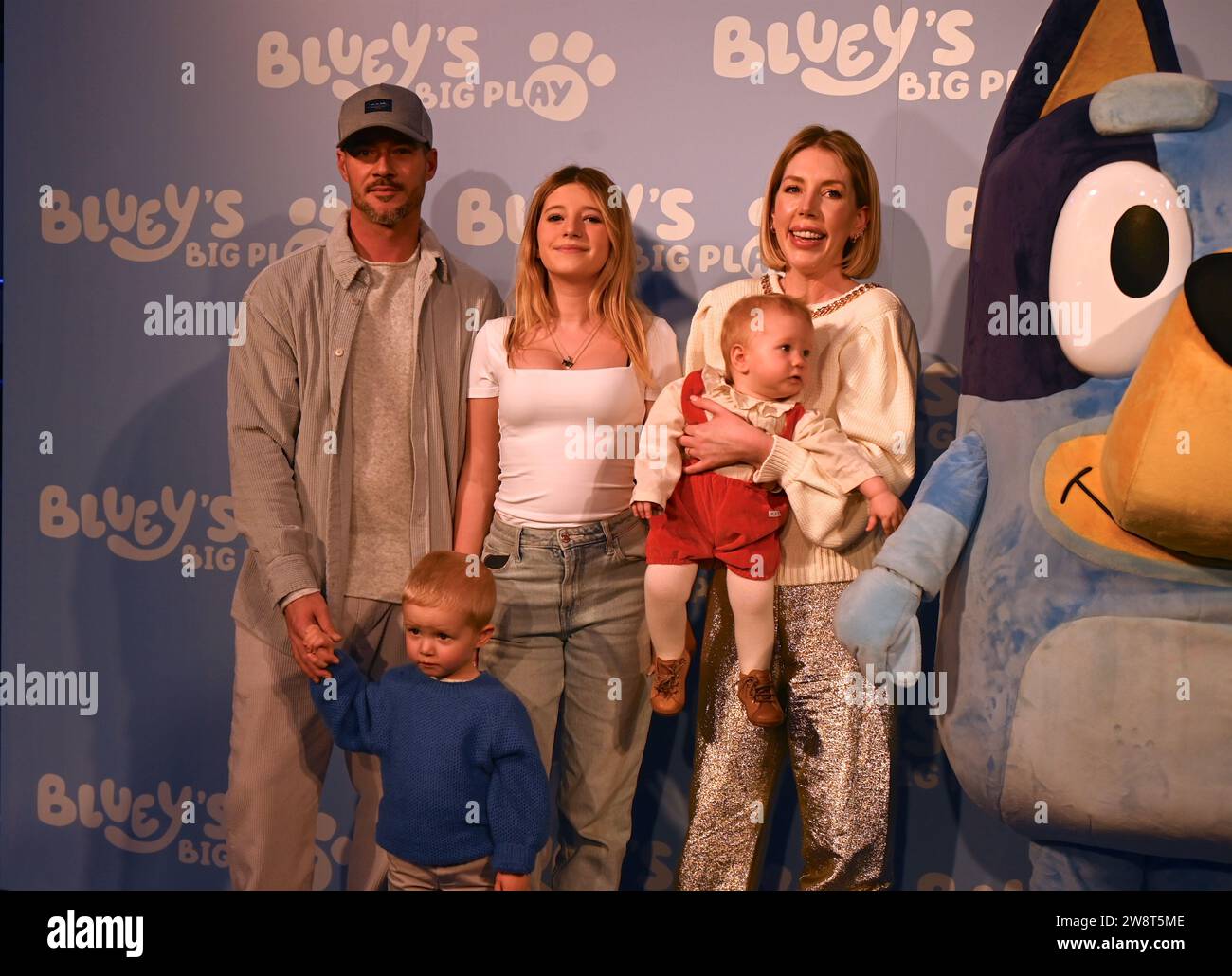 Invités .le jeudi 21 décembre, des célébrités et leurs familles se sont ...