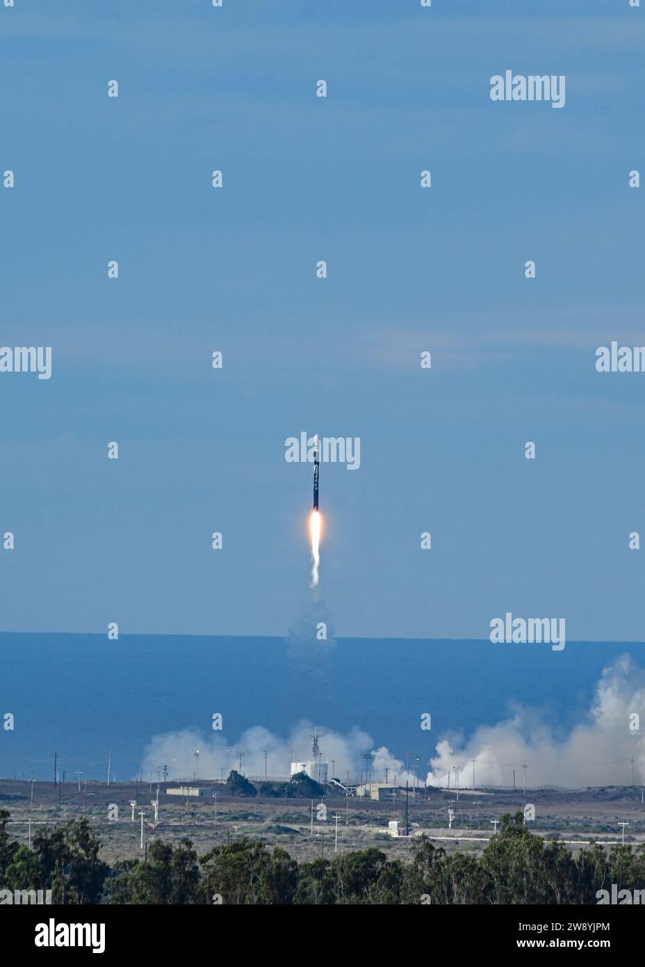 Lancement de la fusée Alpha FLTA004 de Firefly Aerospace depuis le ...