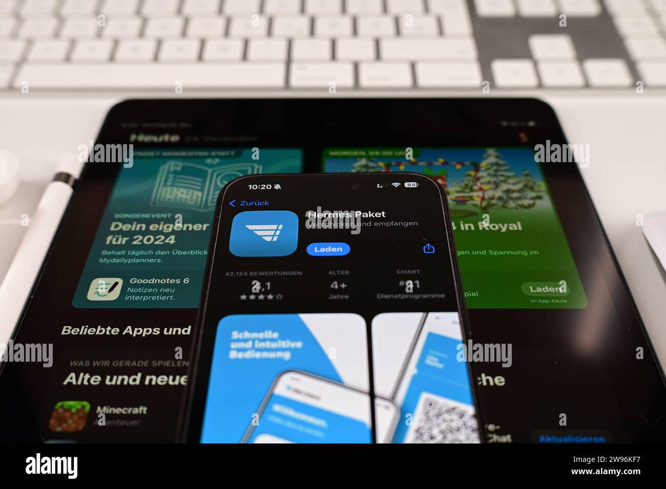 Stock- und Symbolbilder I 24.12.2023 Hermes Europe, GMBH, Logistik-Center, Paket, Paketversand ...