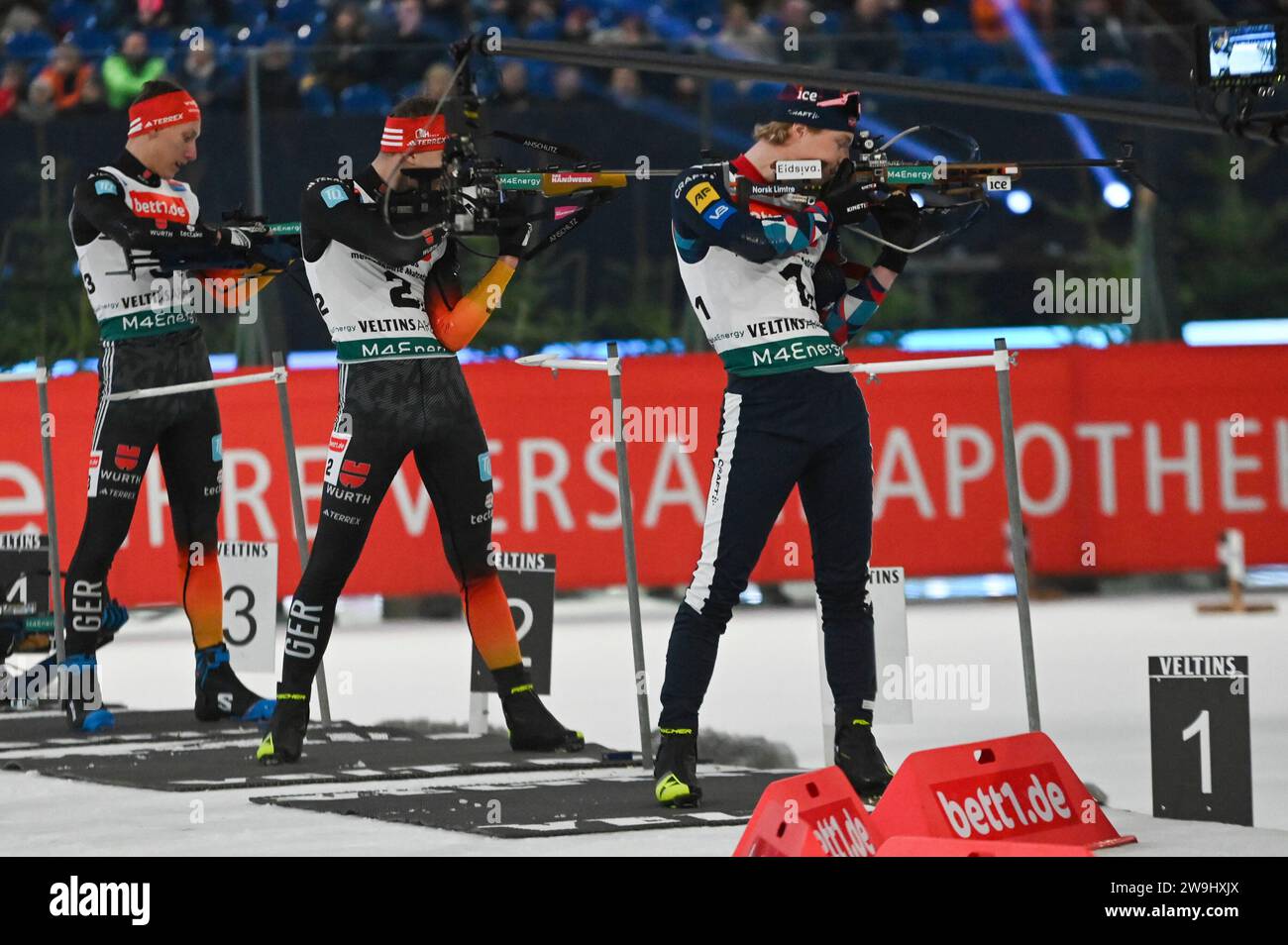 Gelsenkirchen, Deutschland. 28 décembre 2023. Adrian Franz, Erik ...