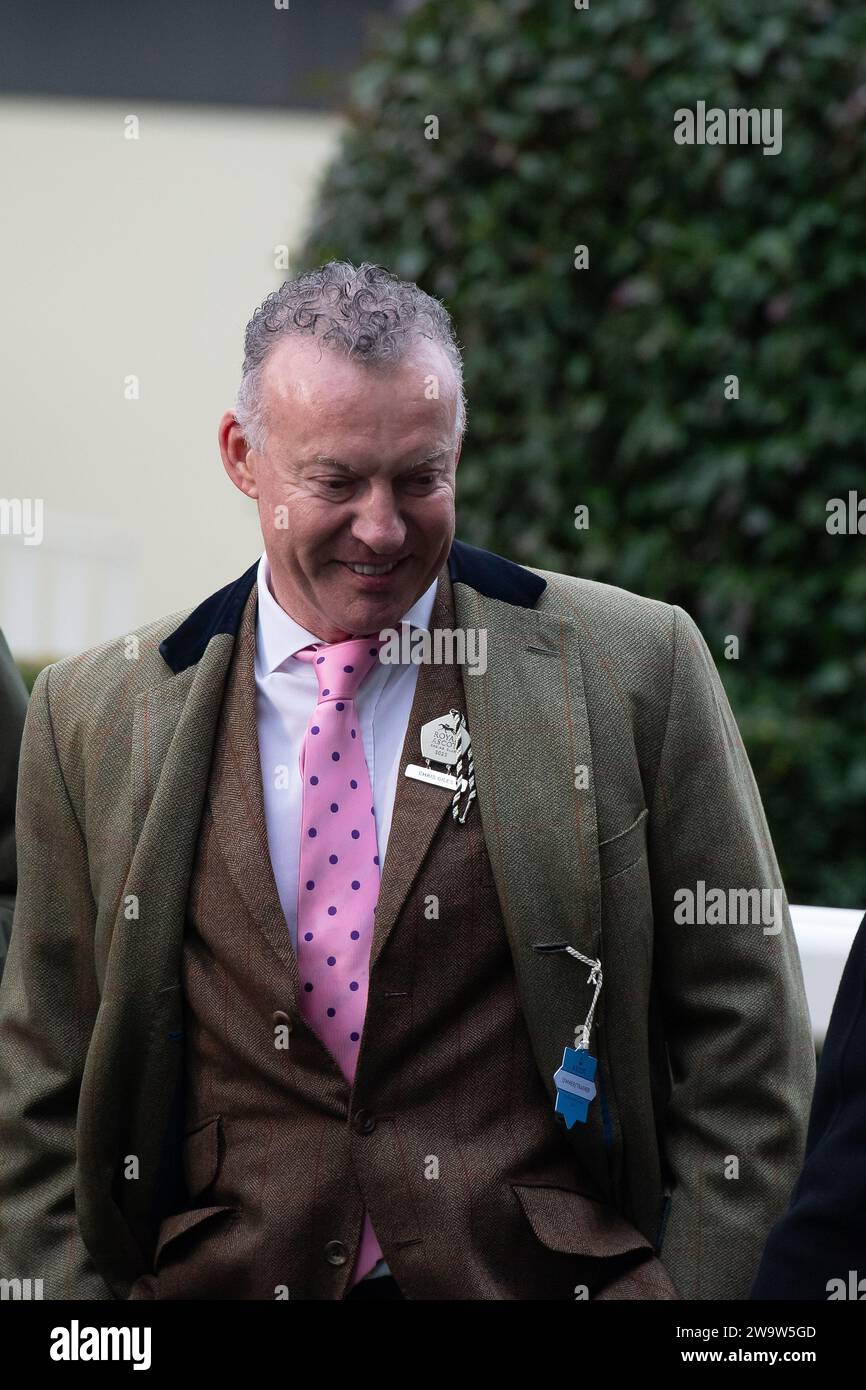 Ascot, Royaume-Uni. 23 décembre 2023. Chris Giles propriétaire du cheval Crambo vainqueur de la ...