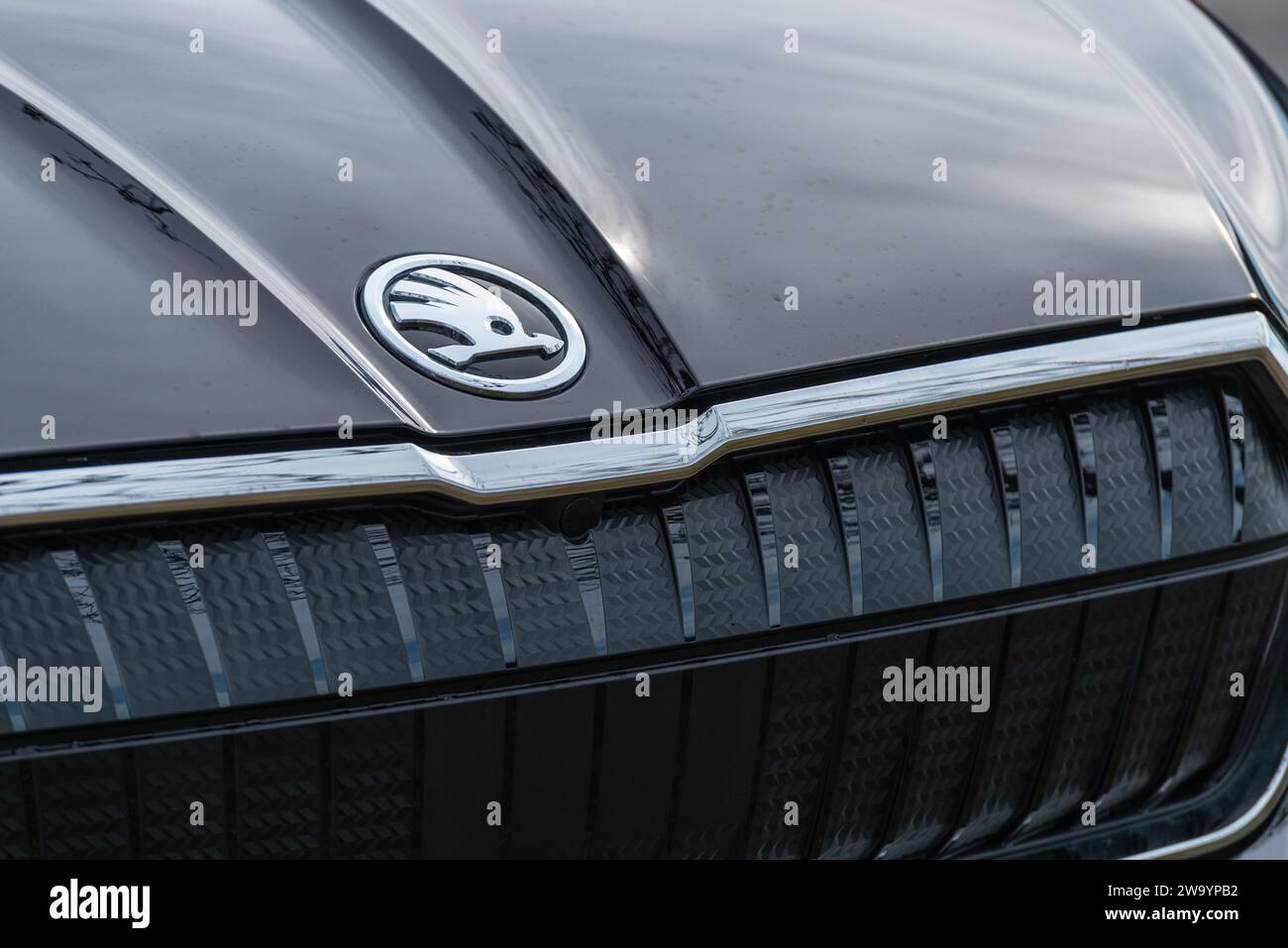 Skoda enyaq Banque de photographies et d’images à haute résolution - Alamy