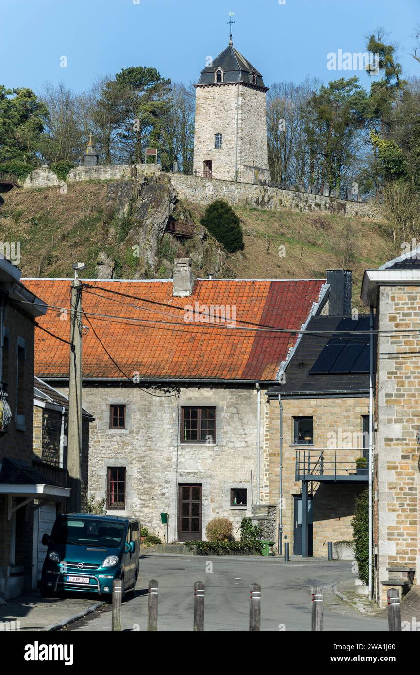 Comblain la tour Banque de photographies et d’images à haute résolution ...