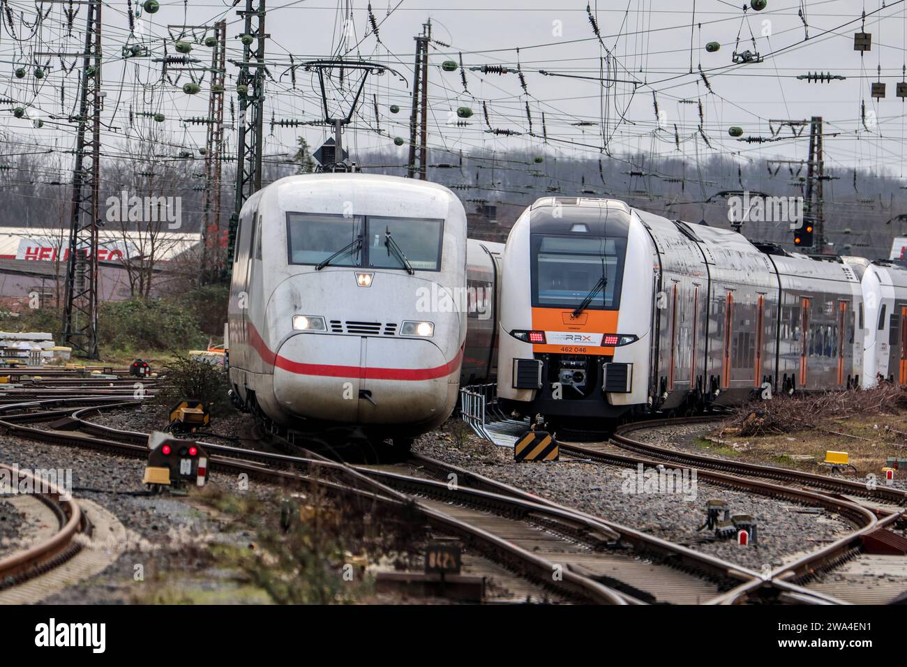 Siemens desiro hc Banque de photographies et d’images à haute ...