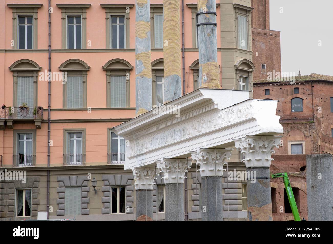 Rome, Italie. 3 janvier 2024. Les colonnes superposées et la partie de ...