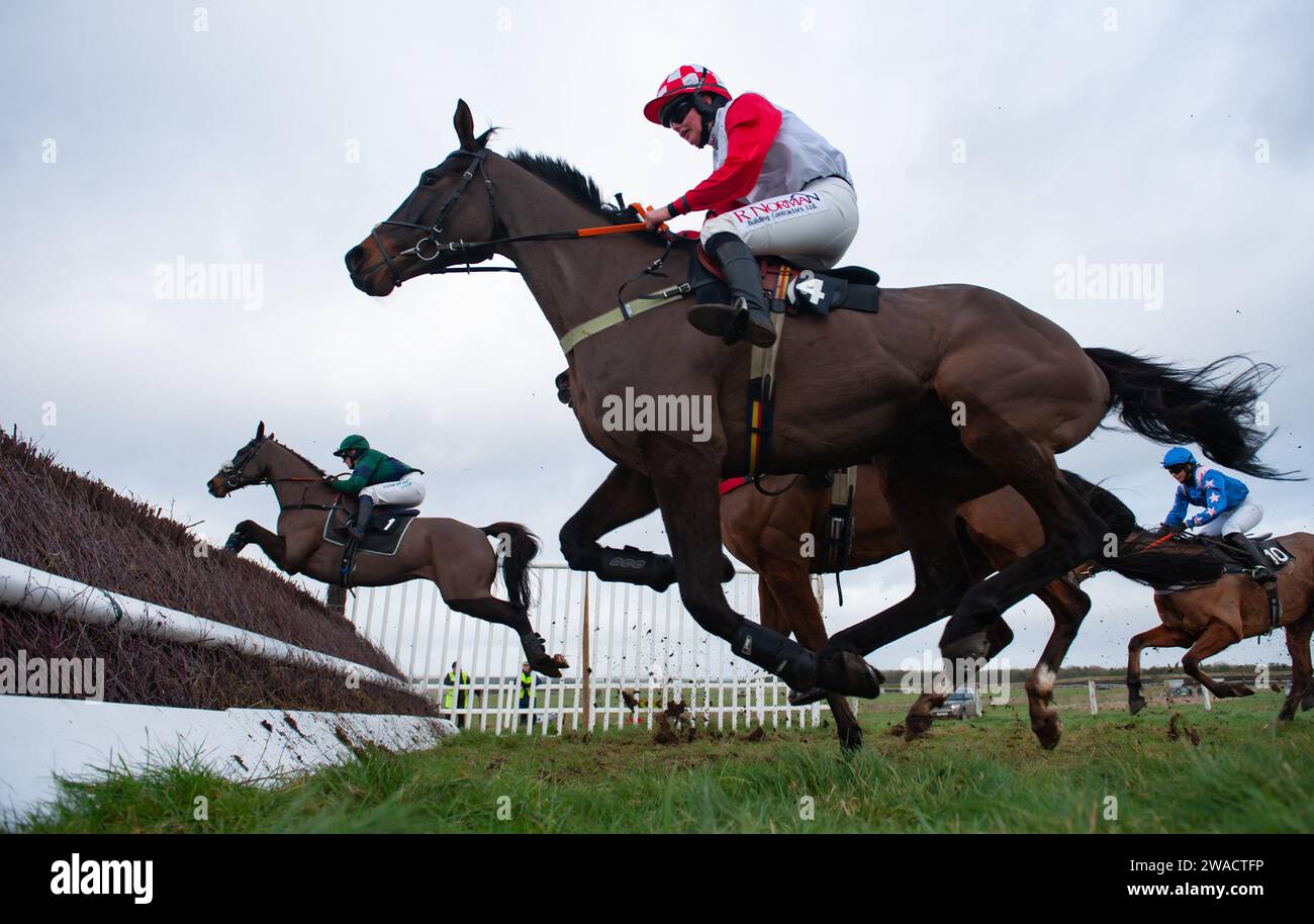 Action depuis l'hippodrome de Larkhill, Wiltshire, Royaume-Uni, alors ...