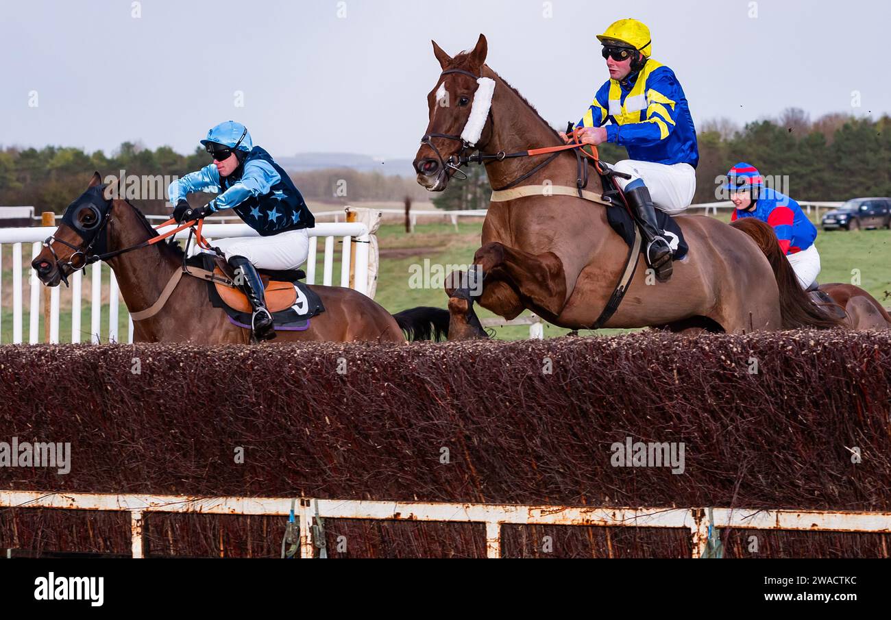 Action depuis l'hippodrome de Larkhill, Wiltshire, Royaume-Uni, alors ...