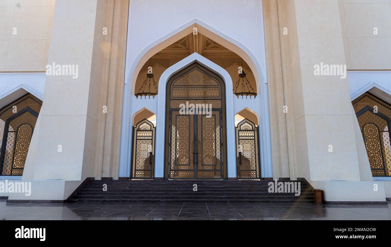 Doha, Qatar- décembre 12,2023 : la plus grande mosquée du Qatar, l'Imam ...