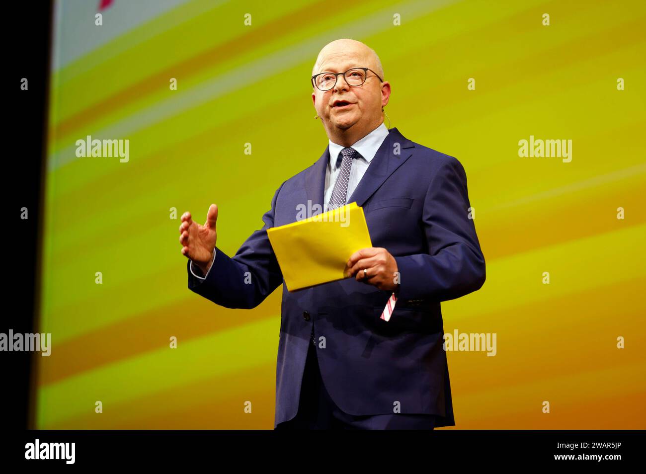 Michael Theurer beim FDP Dreikönigstreffen 2024 im Stuttgarter ...