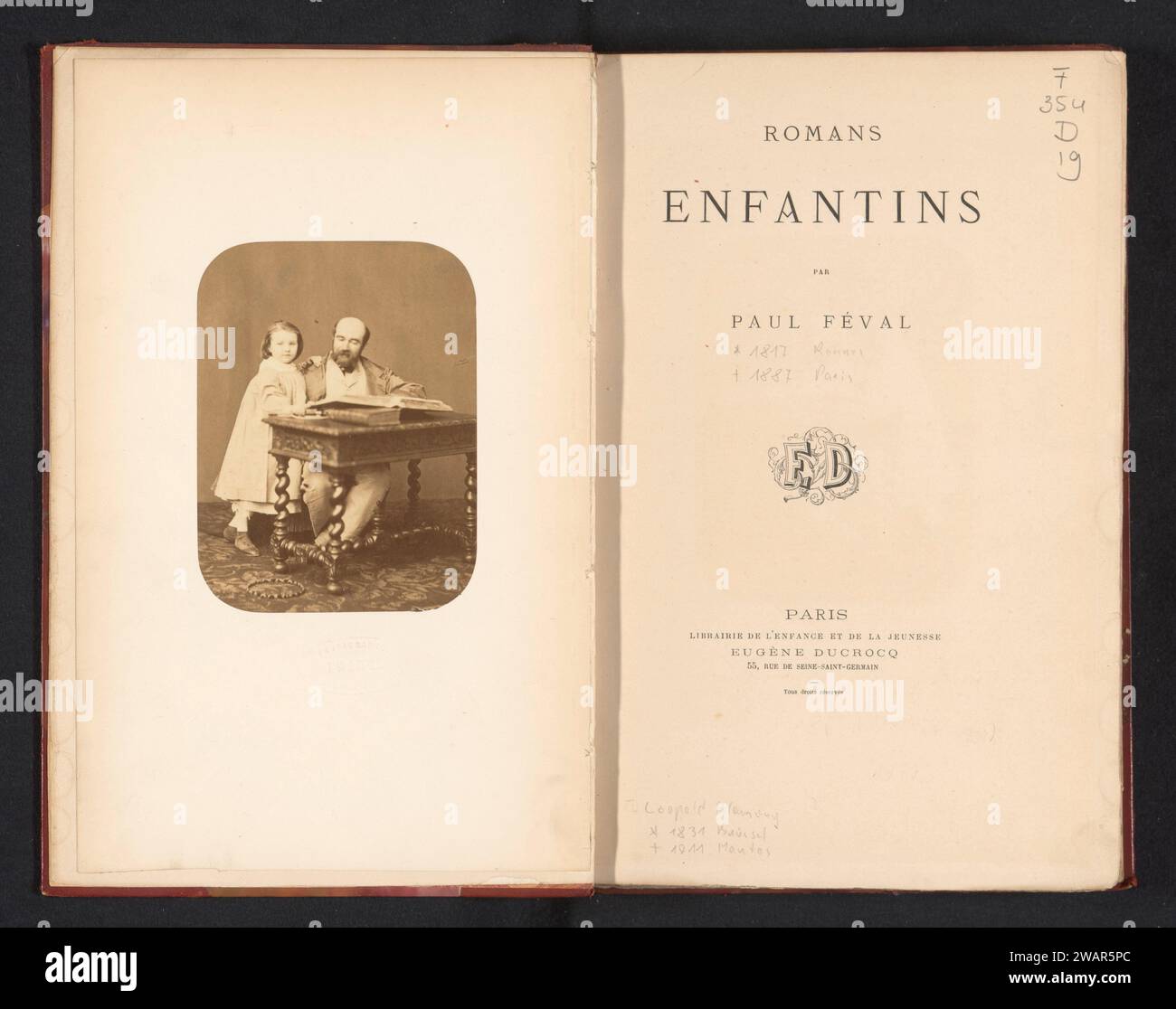 Portrait de Paul Féval à une table d'écriture avec sa fille, François ...