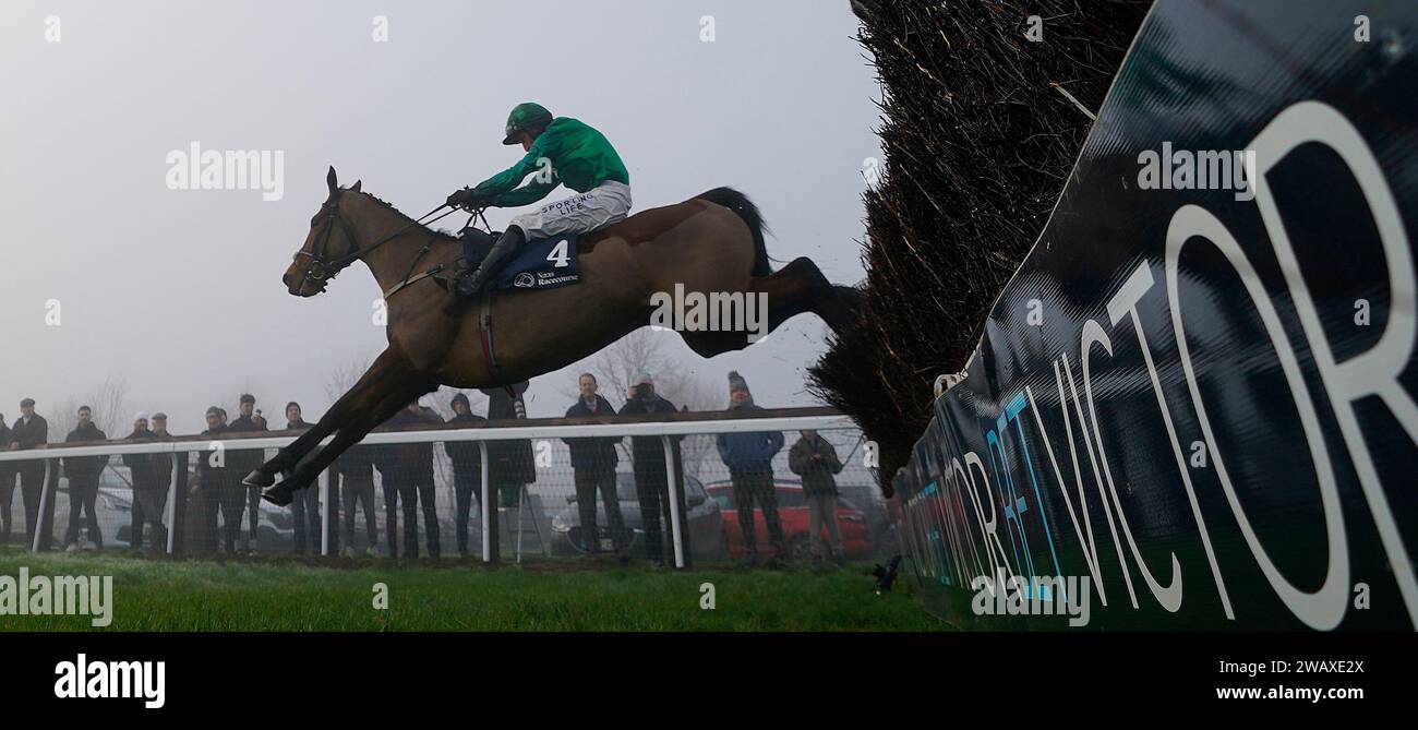 Night and Day monté par Daryl Jacob saute le dernier pour remporter l ...
