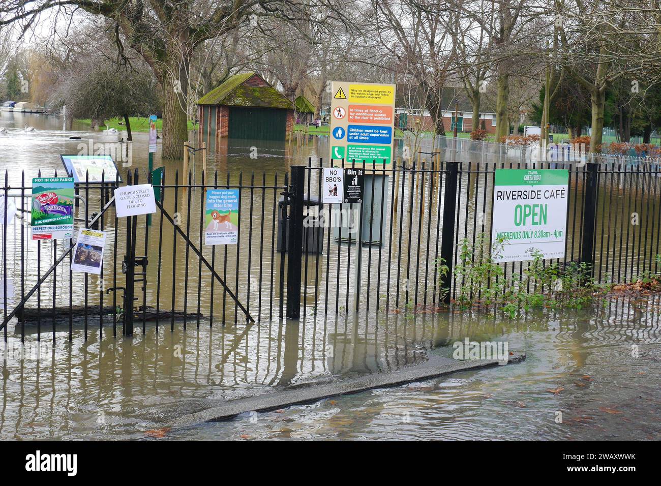 Inondations 2024 Banque de photographies et d’images à haute résolution - Alamy