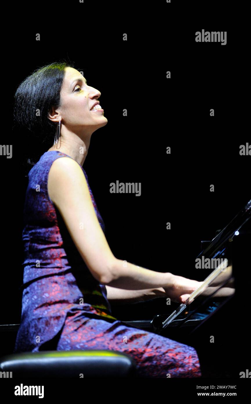 Die englische Jazz-Pianistin Zoe Rahman beim Internationalen ...