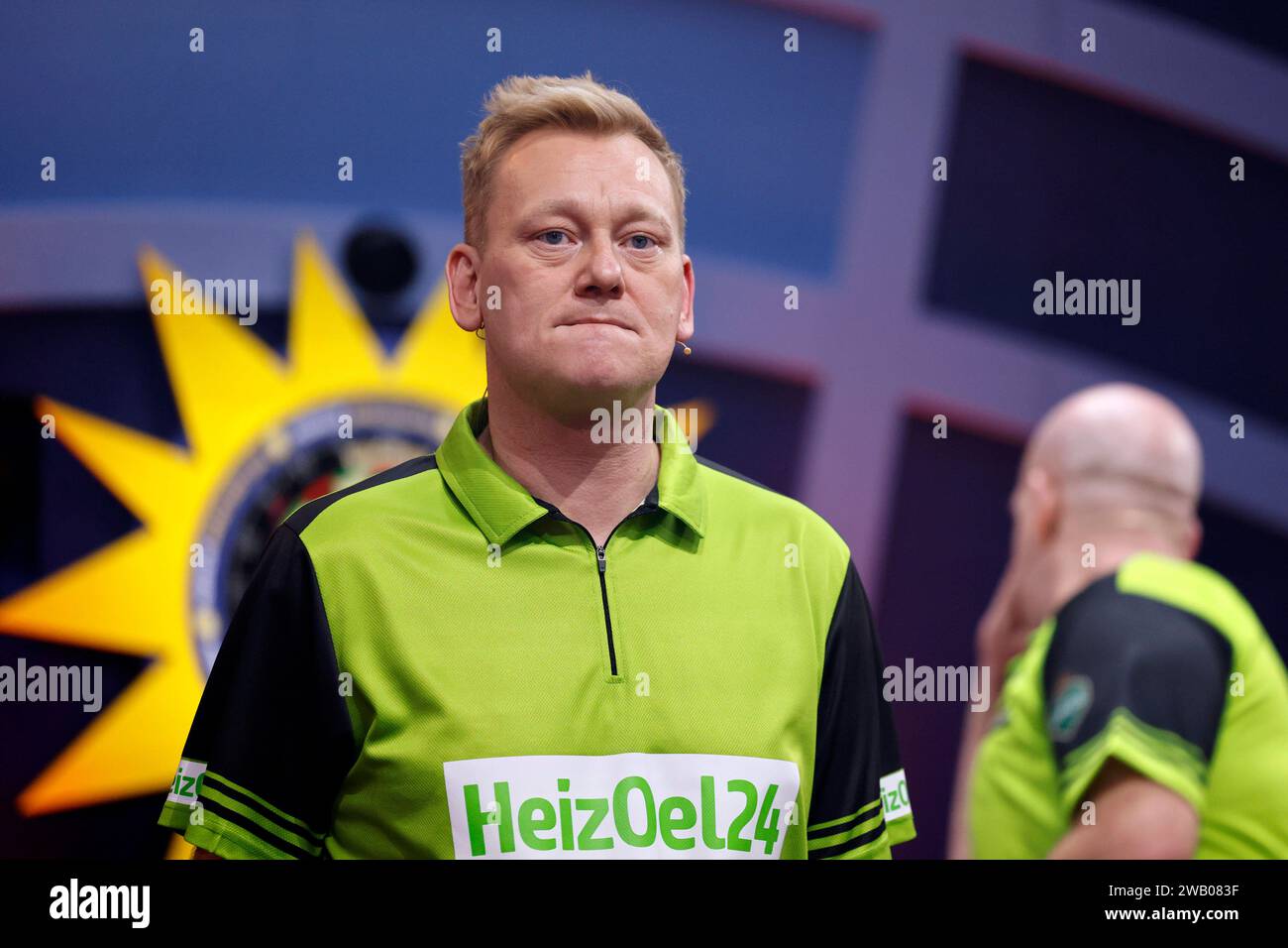 Artiste Jens Knossalla / Knossi BEI der Pro7 Promi Darts WM 2024 ...