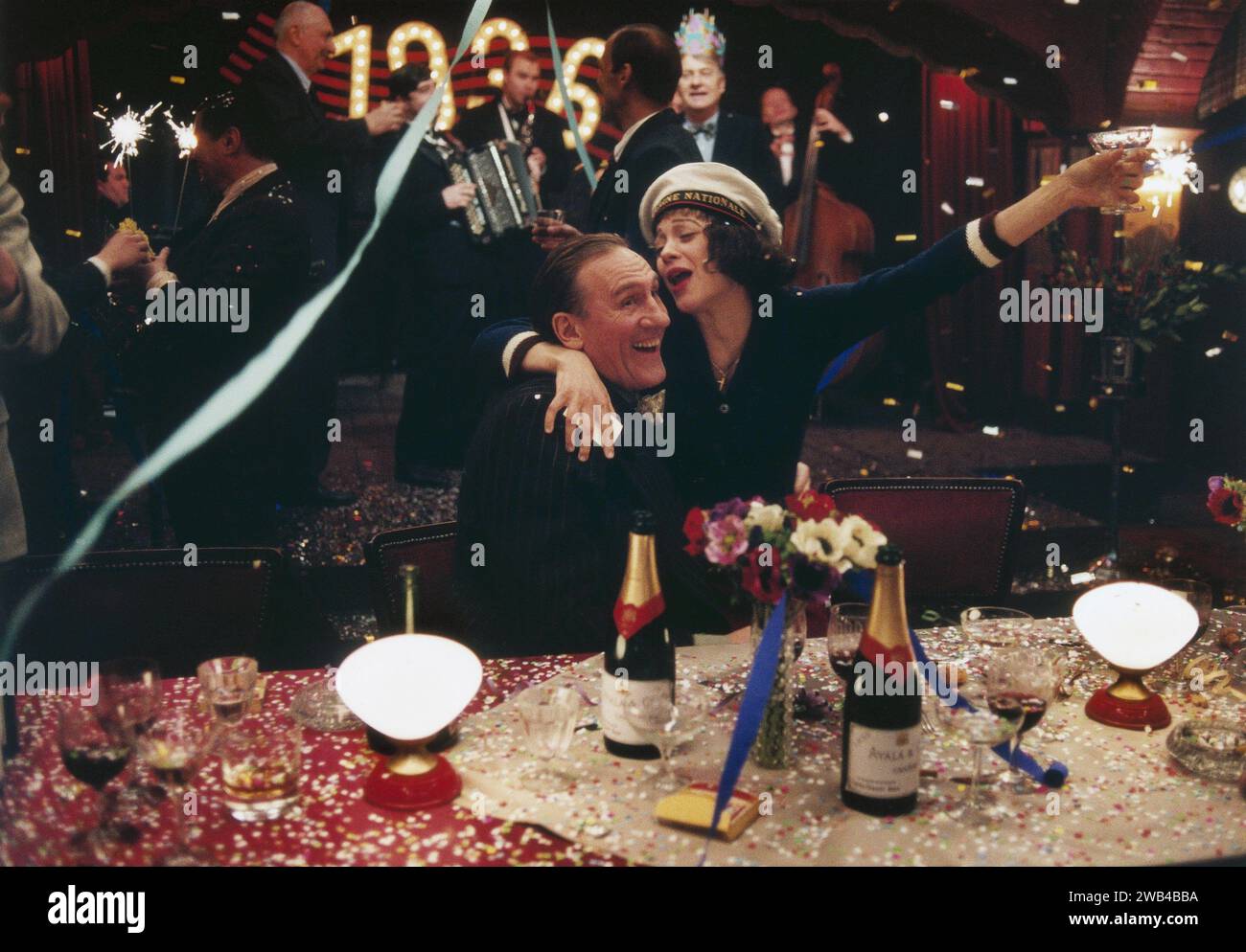 Marion cotillard champagne Banque de photographies et d’images à haute ...